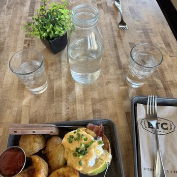 EIGHT THIRTY COMMON - Updated October 2025 - 416 Photos & 481 Reviews ...