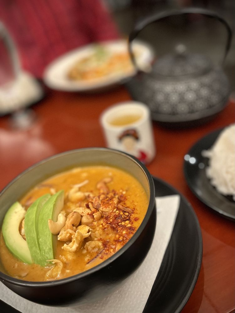 THAI CHIANG RAI RESTAURANT - 249 Photos & 106 Reviews - 4942 Hwy 98 ...