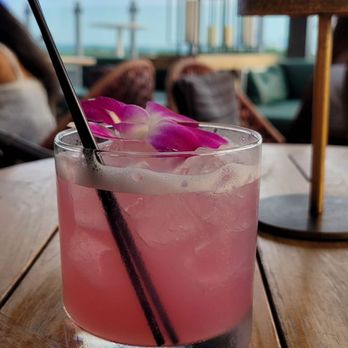 SPACEMAN - Updated July 2025 - 207 Photos & 149 Reviews - 3301 Lenox ...