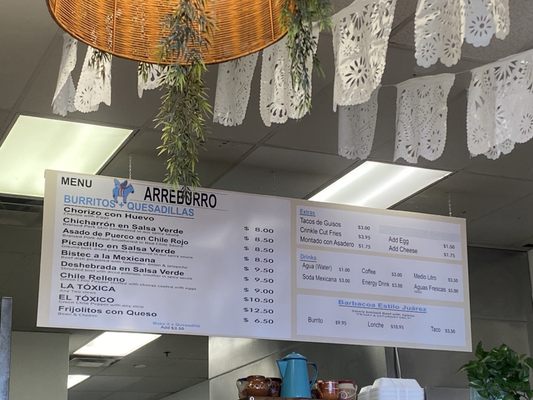 ARREBURRO BURRITOS Y QUESAGUISADOS - Updated December 2024 - 10 Photos ...