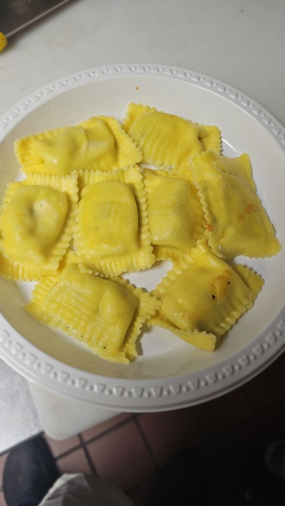 One fabene pizza, New York | Roadtrippers