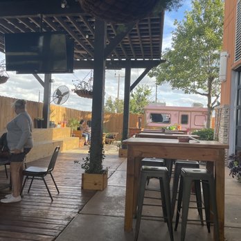 PICKS BAR - Updated January 2026 - 559 Photos & 149 Reviews - 4553 N ...