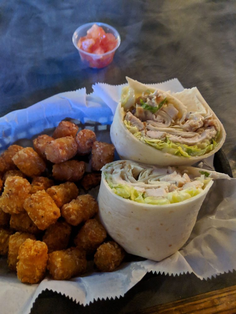 SAND TRAP GRILL & BAR - 37 Photos & 16 Reviews - 6824 Bunker Rd, North ...