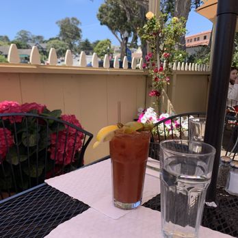 RED HOUSE CAFE - Updated July 2025 - 1848 Photos & 2145 Reviews - 662 ...