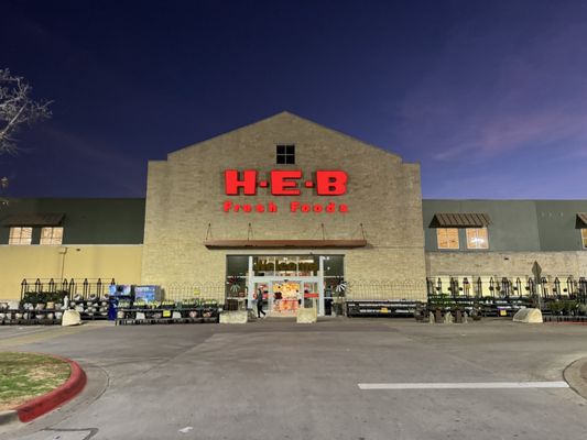 H-E-B - Updated December 2025 - 138 Photos & 99 Reviews - 4500 Fm 2338 ...