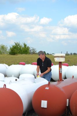 MCCRAW OIL & PROPANE - Updated May 2026 - 86 Photos - 2207 N Center St ...