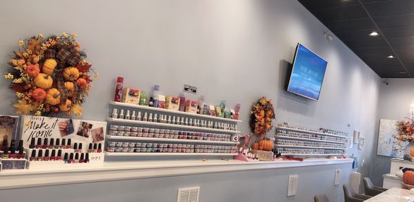 FOCUS NAILS & PEDICURES - Updated May 2024 - 37 Photos & 19 Reviews ...