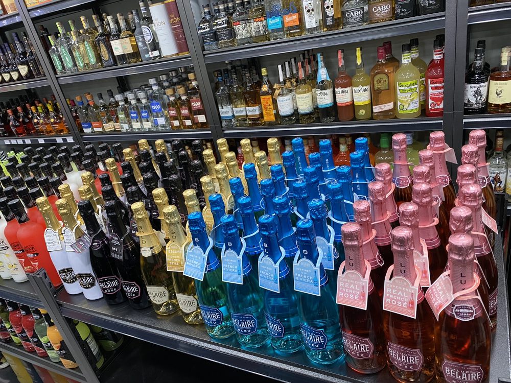 LIQUOR HOUSE - Updated March 2026 - 12 Photos - 7000 Three Notch Rd ...