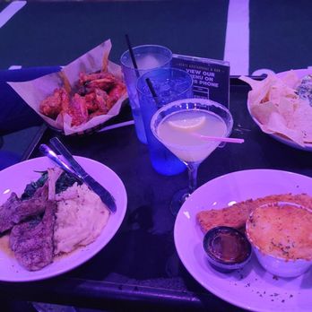 STATS RESTAURANT & BAR - Updated June 2024 - 358 Photos & 307 Reviews ...