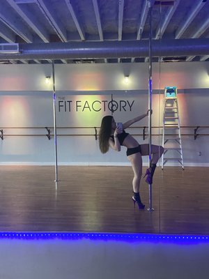 THE FIT FACTORY - 48 Photos & 28 Reviews - 620 Johnson Ave, Bohemia ...