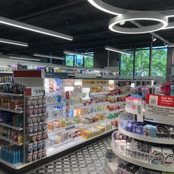 Target - 21 Photos & 11 Reviews - Department Stores - 1045 5th St ...