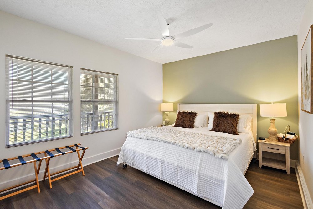 BLUE RIDGE MOUNTAIN LODGE - Request Information - 93 Photos - 314 ...