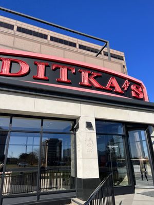 DITKA’S OAKBROOK - Updated May 2025 - 453 Photos & 589 Reviews - 2 Mid ...