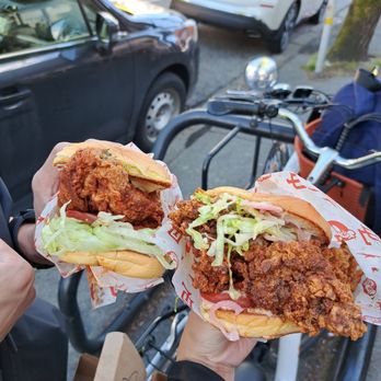 DOWNLOW CHICKEN SHACK - Updated November 2025 - 472 Photos & 296 ...