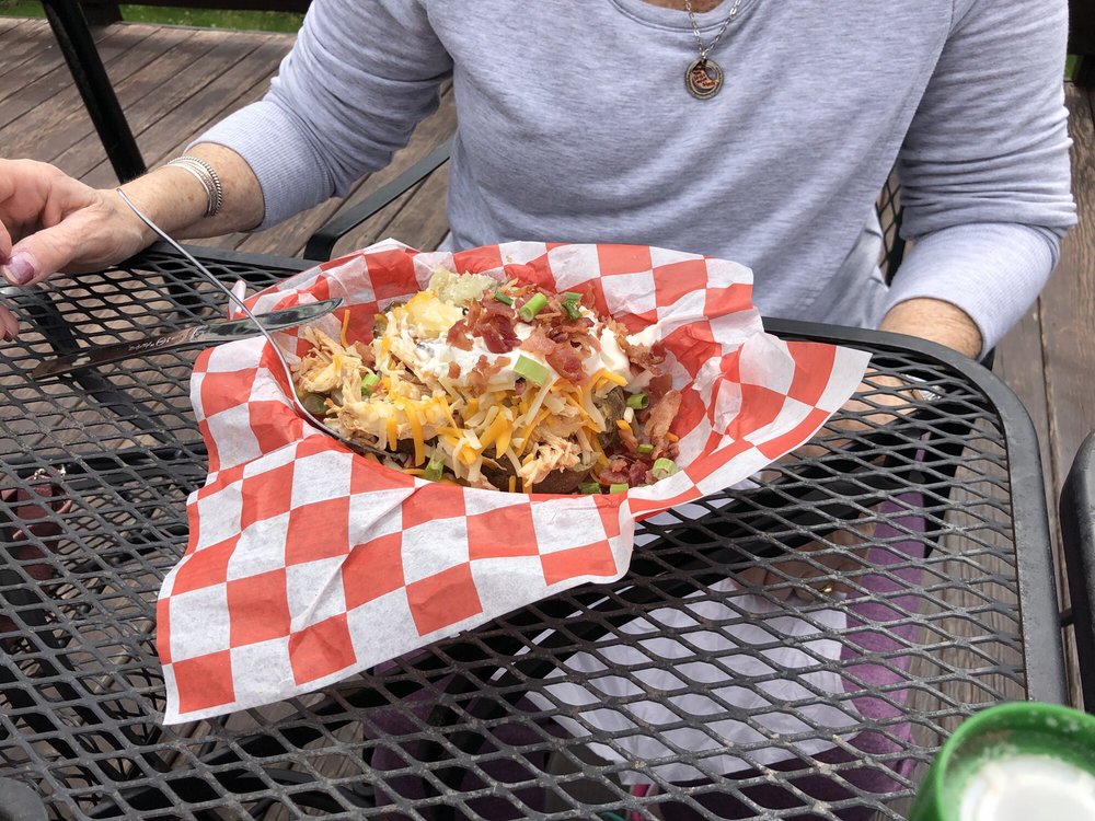 RIVERWALCK SALOON - 174 Photos & 189 Reviews - Barbeque - 8 Centre St ...