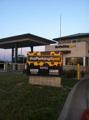 THE PARKING SPOT - Updated December 2025 - 15 Photos & 173 Reviews ...
