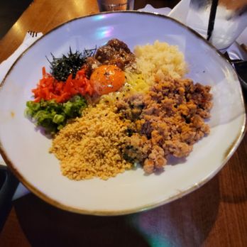 DOMO IZAKAYA - Updated April 2025 - 356 Photos & 212 Reviews - 753 ...