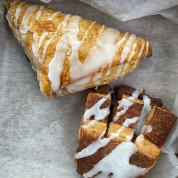 RUSSELL’S CAFE & BAKERY - Updated June 2024 - 235 Photos & 279 Reviews ...