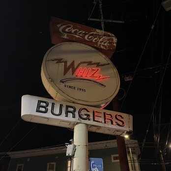 WHIZ BURGERS DRIVE-IN - Updated July 2024 - 160 Photos & 333 Reviews ...
