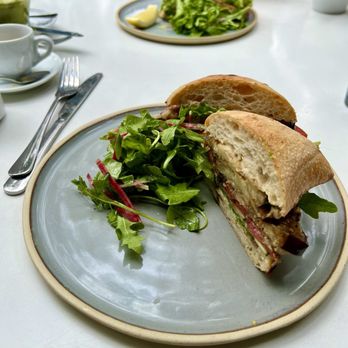 MILLIGRAM COFFEE AND KITCHEN - Updated October 2024 - 302 Photos & 204 ...