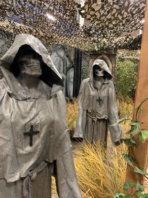 BLIND SCREAM HAUNTED HOUSE - Updated December 2024 - 35 Photos & 34 ...