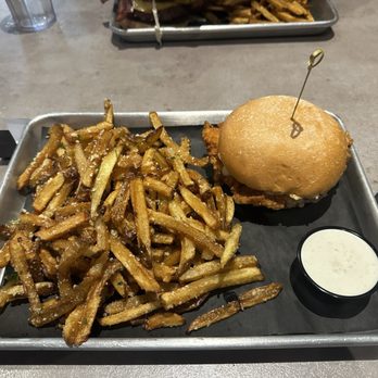 GRAZE BURGERS - Updated August 2025 - 346 Photos & 396 Reviews - 125 ...