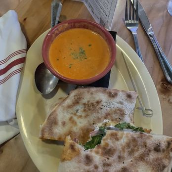 WATERSHED PUB & KITCHEN - Updated November 2024 - 303 Photos & 489 ...