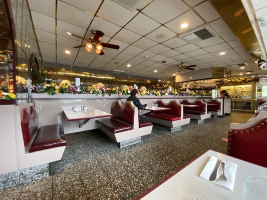 LATHAM ‘76 DINER - Updated August 2025 - 215 Photos & 311 Reviews - 722 ...