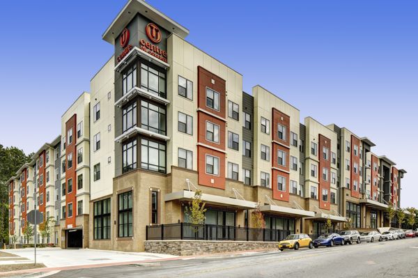 U CENTRE ON COLLEGE - Updated December 2025 - 25 Photos - 386 College ...