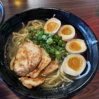 KAZ RAMEN - Updated September 2025 - 2594 Photos & 3506 Reviews - 22413 ...