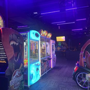 MONSTER MINI GOLF - Updated December 2025 - 240 Photos & 152 Reviews ...