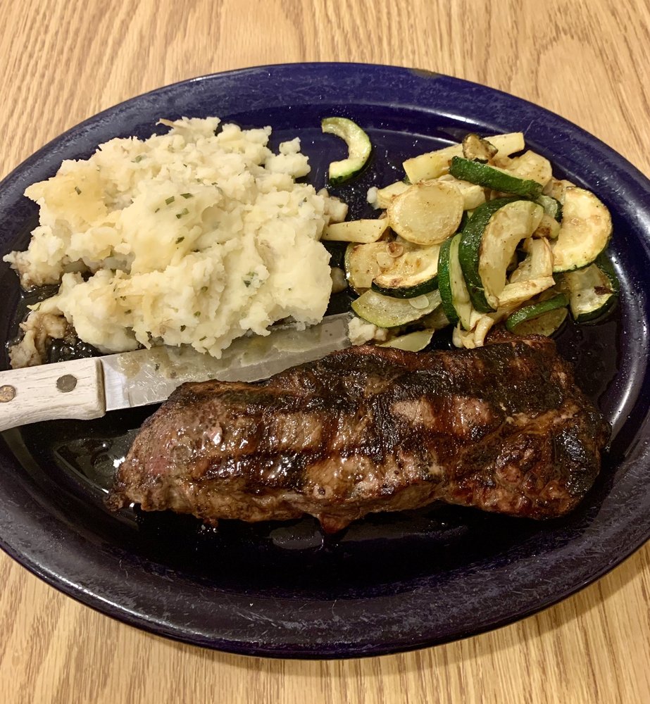 KEVIN’S SPORTS PUB & RESTAURANT - 34 Photos & 103 Reviews - 27 Main St ...