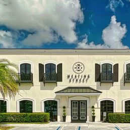 MEATING STREET - Updated October 2025 - 368 Reviews & 415 Photos ...