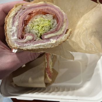 HEFTY LEFTY’S HOAGIES AND GRINDERS - Updated January 2025 - 58 Photos ...