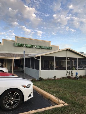 LARGO FAMILY RESTAURANT - Updated January 2025 - 53 Photos & 96 Reviews ...