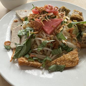 PHO EMPIRE - Updated May 2025 - 602 Photos & 603 Reviews - 3591 N Belt ...