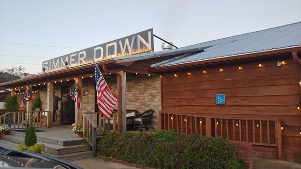 SIMMER DOWN - Updated December 2025 - 11 Reviews - 690 Grisham St ...