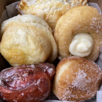 KAMEHAMEHA BAKERY - Updated August 2024 - 2418 Photos & 1011 Reviews ...