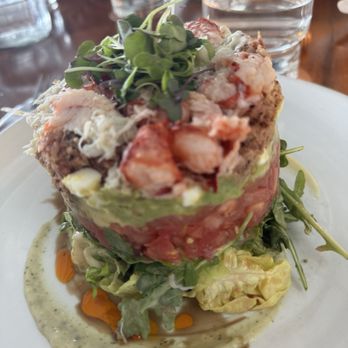 SHORE - Updated June 2025 - 716 Photos & 425 Reviews - 800 Broadway St ...