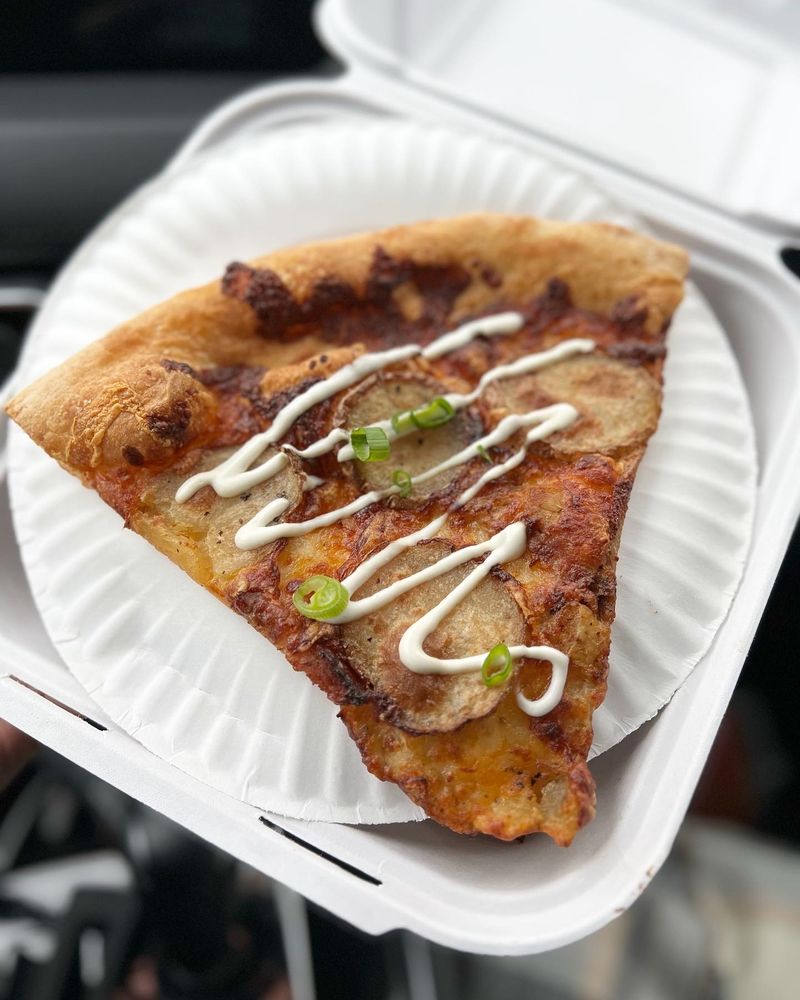 VON EBERT PIZZERIA AND TAPROOM - 181 Photos & 184 Reviews - 10111 NE ...