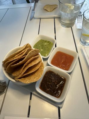 DOCE MESAS - Updated December 2025 - 13 Photos & 25 Reviews - 3007 ...