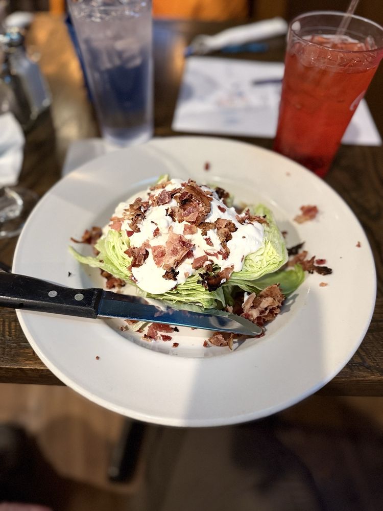 THE BOB HOUSE & THE REEL ‘N TAVERN - Updated December 2025 - 77 Photos ...