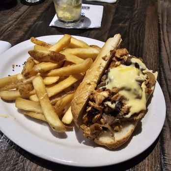 RUSTIC HOUSE SUMMERLIN SOUTH - Updated February 2025 - 111 Photos & 95 ...