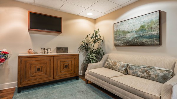 WOODLAWN MEMORIAL PARK & FUNERAL HOME - Updated December 2025 - 73 ...