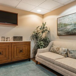 WOODLAWN MEMORIAL PARK & FUNERAL HOME - 72 Photos & 27 Reviews - 400 ...