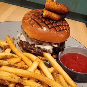 CROCANTE RESTAURANT - Updated May 2024 - 242 Photos & 88 Reviews - 4311 ...