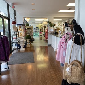 AW OUTLET - Updated December 2024 - 19 Photos - 6260 Hulen Bend Blvd ...