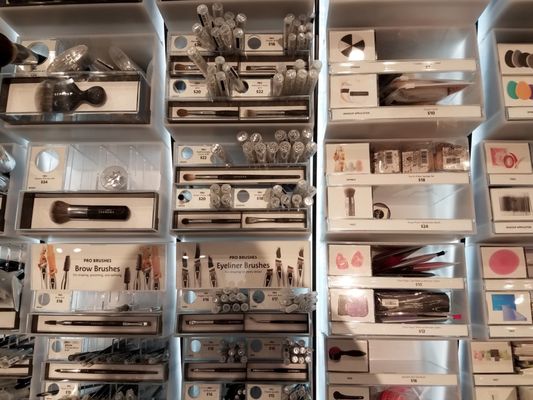 GENEVA COMMONS - Updated September 2025 - 28 Photos & 29 Reviews - 602 ...