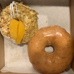 BEACON DOUGHNUTS - Updated November 2025 - 588 Photos & 274 Reviews ...