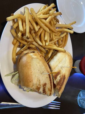 FIELDHOUSE PIZZA & PUB - Updated November 2025 - 151 Reviews & 65 ...